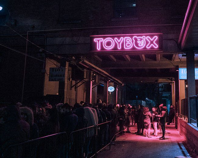 Toronto Nightclub Listings Nightlife in the GTA - TorontoNightclub.com